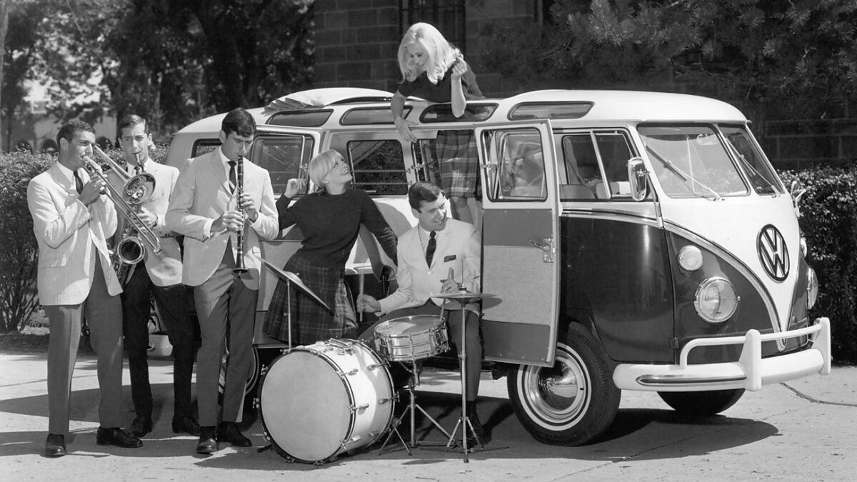 VW Samba Bus, les prix s’emballent ! - Fourgonlesite