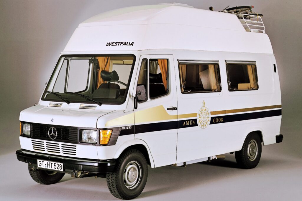 Vans et fourgons de légende : le James Cook Westfalia | Fourgonlesite