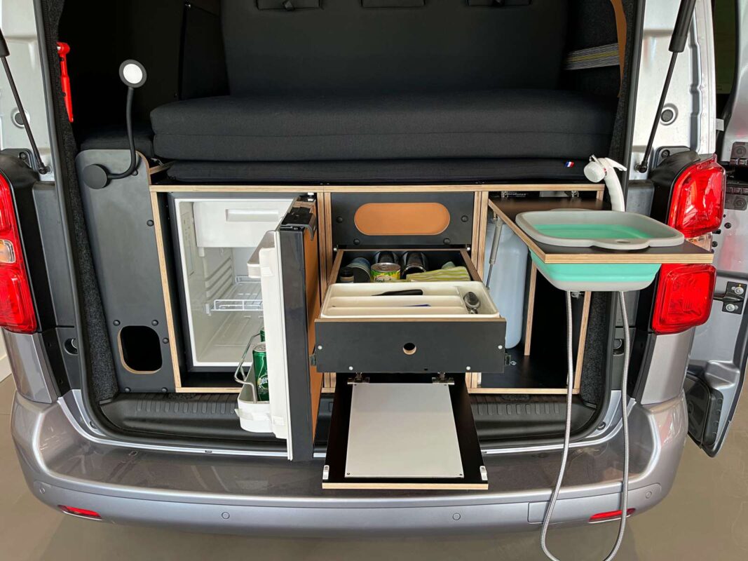Space Van, une modularité totale - Fourgonlesite