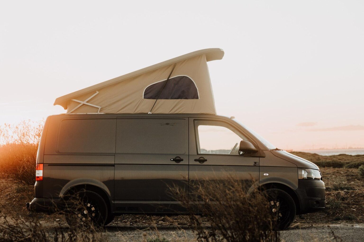 Moon Roof, les toits relevables « made in France » - Fourgonlesite