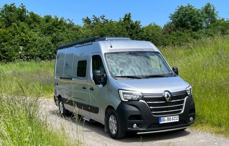 Bürstner 2024 – version 4X4 et toit relevable sur Ford Transit ...