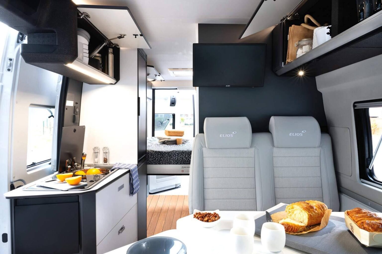 CHAUSSON « Family & Sport Line » (2025) – Le camper-van 5 places avec ...