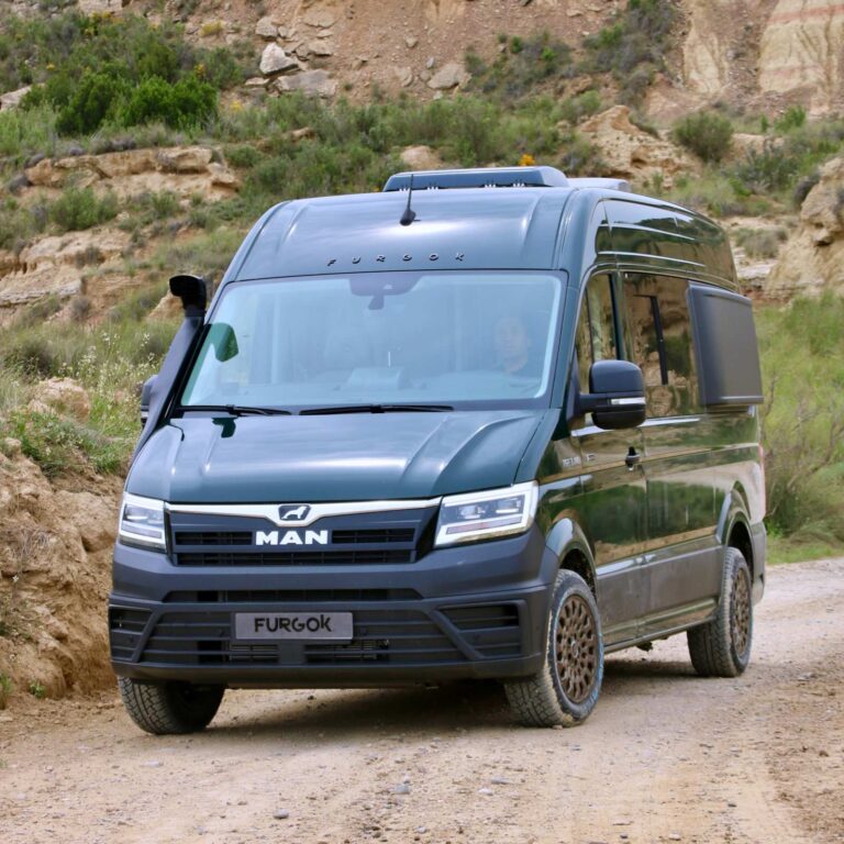 Ce fourgon FURGOK XPACE 600 sur MAN 4x4 arrive en France ! - Fourgonlesite
