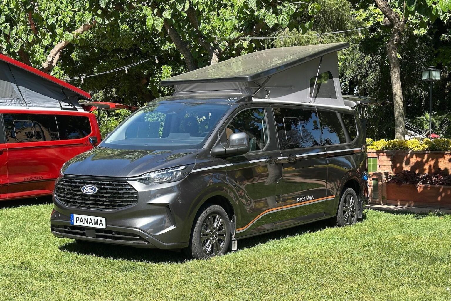 Vans Panama 2026 : à fond le Ford ! | Fourgonlesite