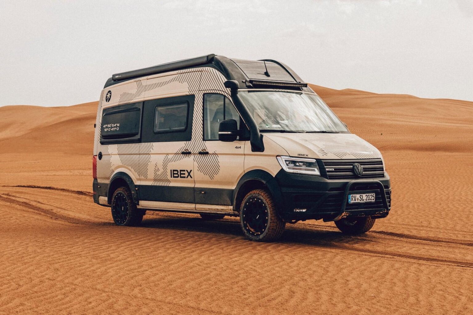 Sunlight dévoile l’IBEX, un camper-van VW taillé pour l’aventure ...