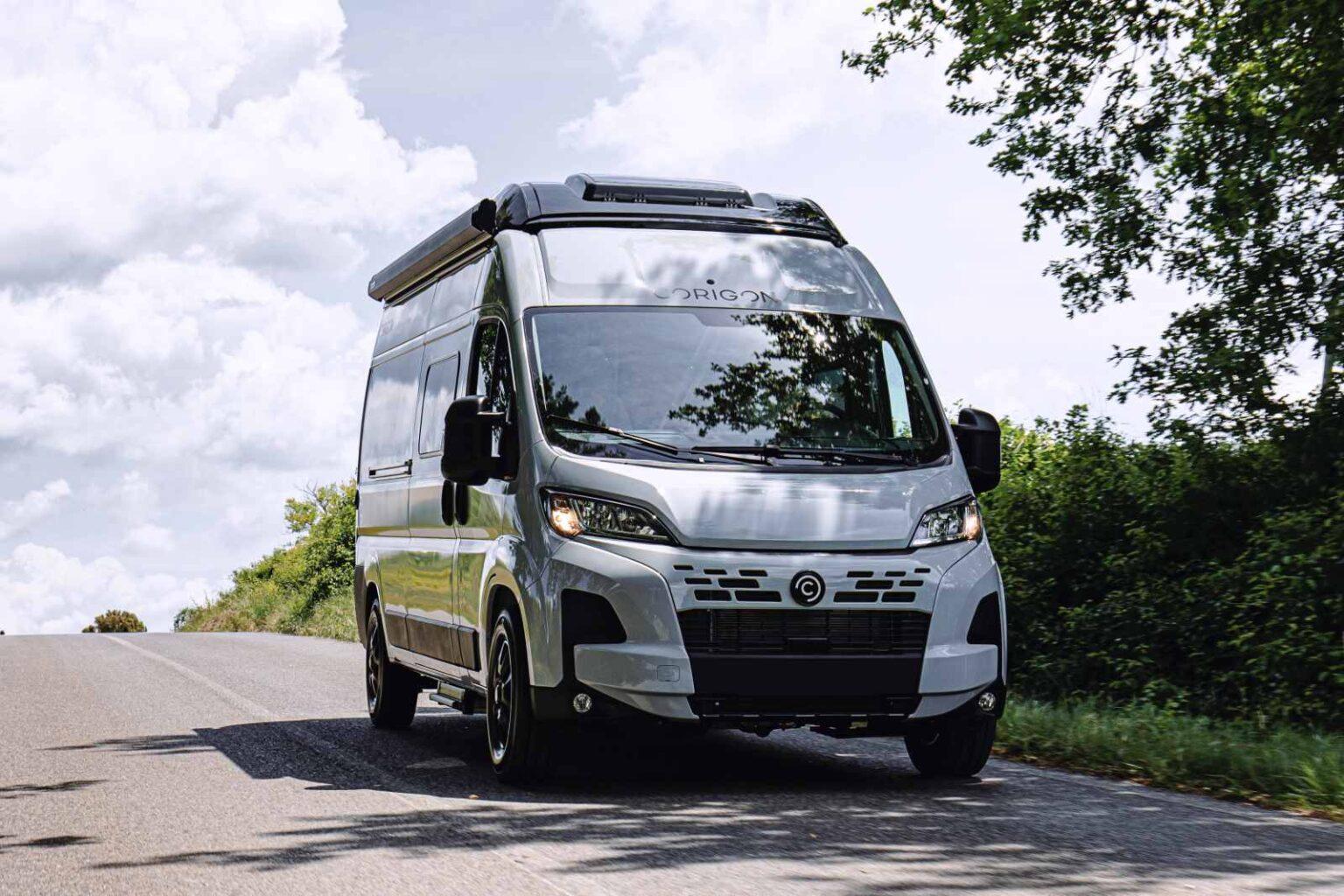 60 ans Adria : le Twin Sports 640 SGX en série spéciale Anniversaire | Fourgonlesite